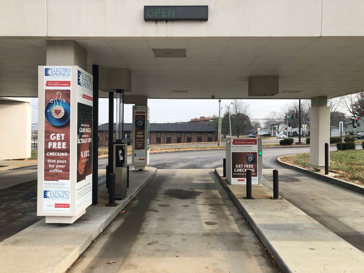 Bank & Credit Union Signage - Graphics & Display Solutions | Image360 ...