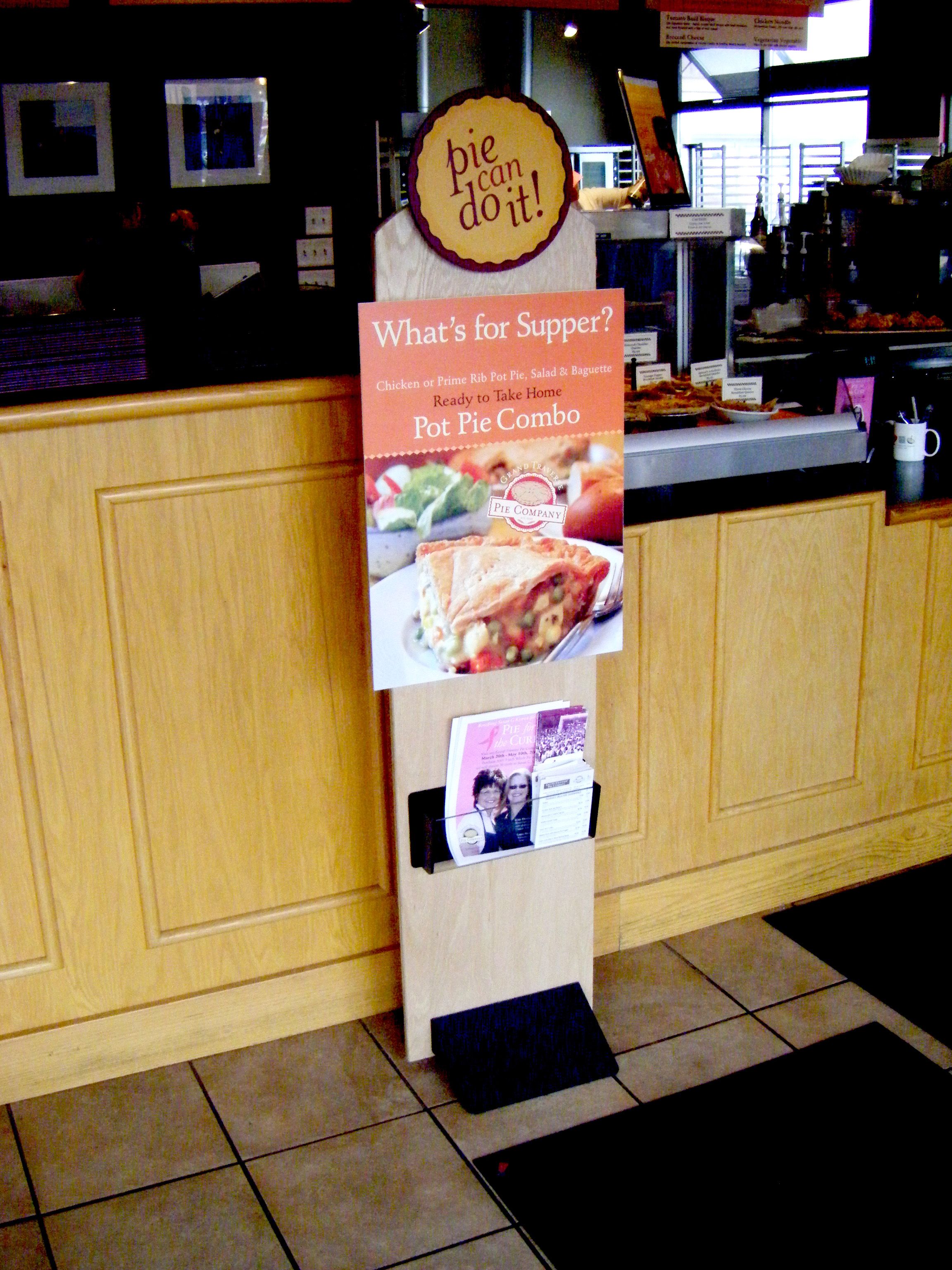 Tabletop Displays & Tabletop Banners in Traverse City, Suttons Bay ...