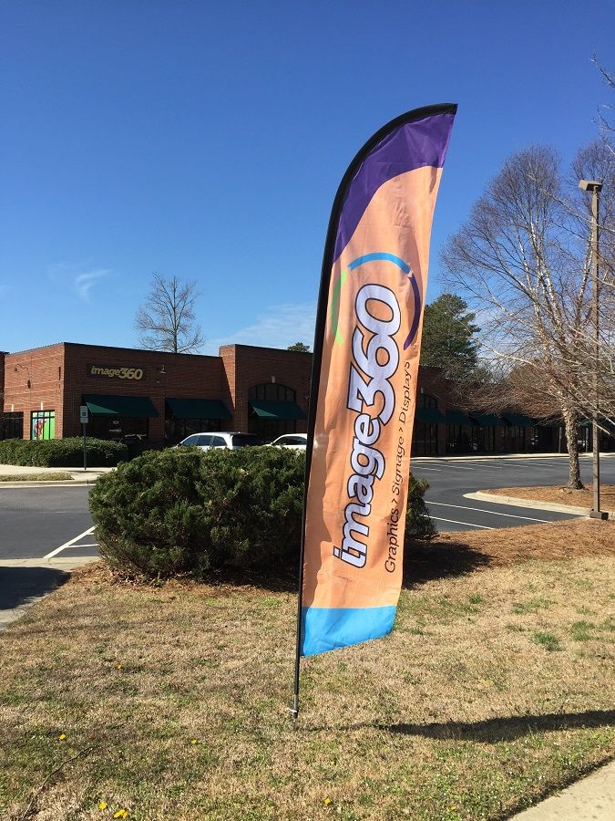Feather Flags in Raleigh | Image360